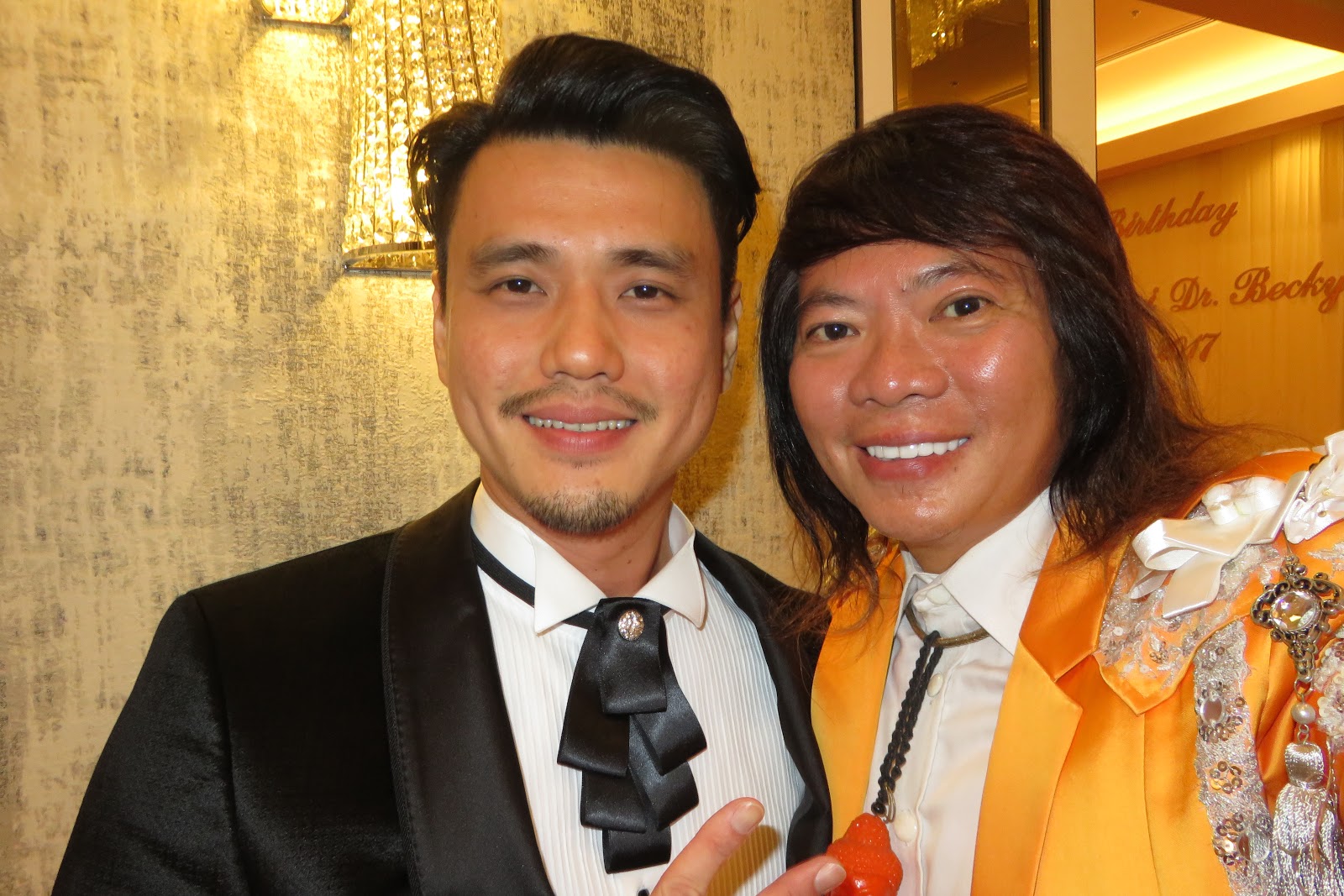 Kee Hua Chee Live!: PART 3--- 14 BEST DRESSED MEN PAID TRIBUTE TO ...