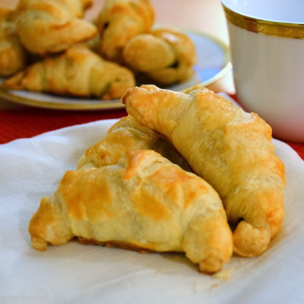 Happily Spiced: Crispy Crunchy Chocolate Croissants