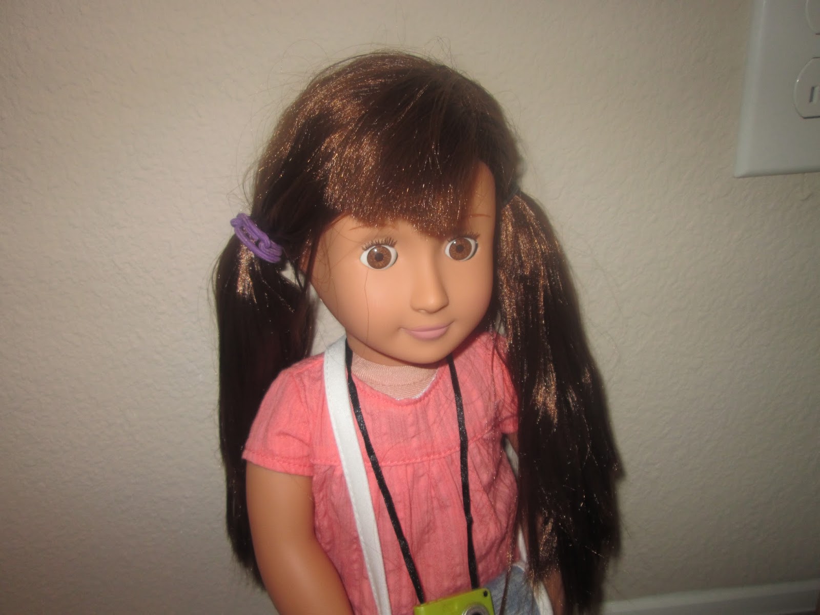 Review of Reese Deluxe Doll Our Generation - Dolls by the Dozen