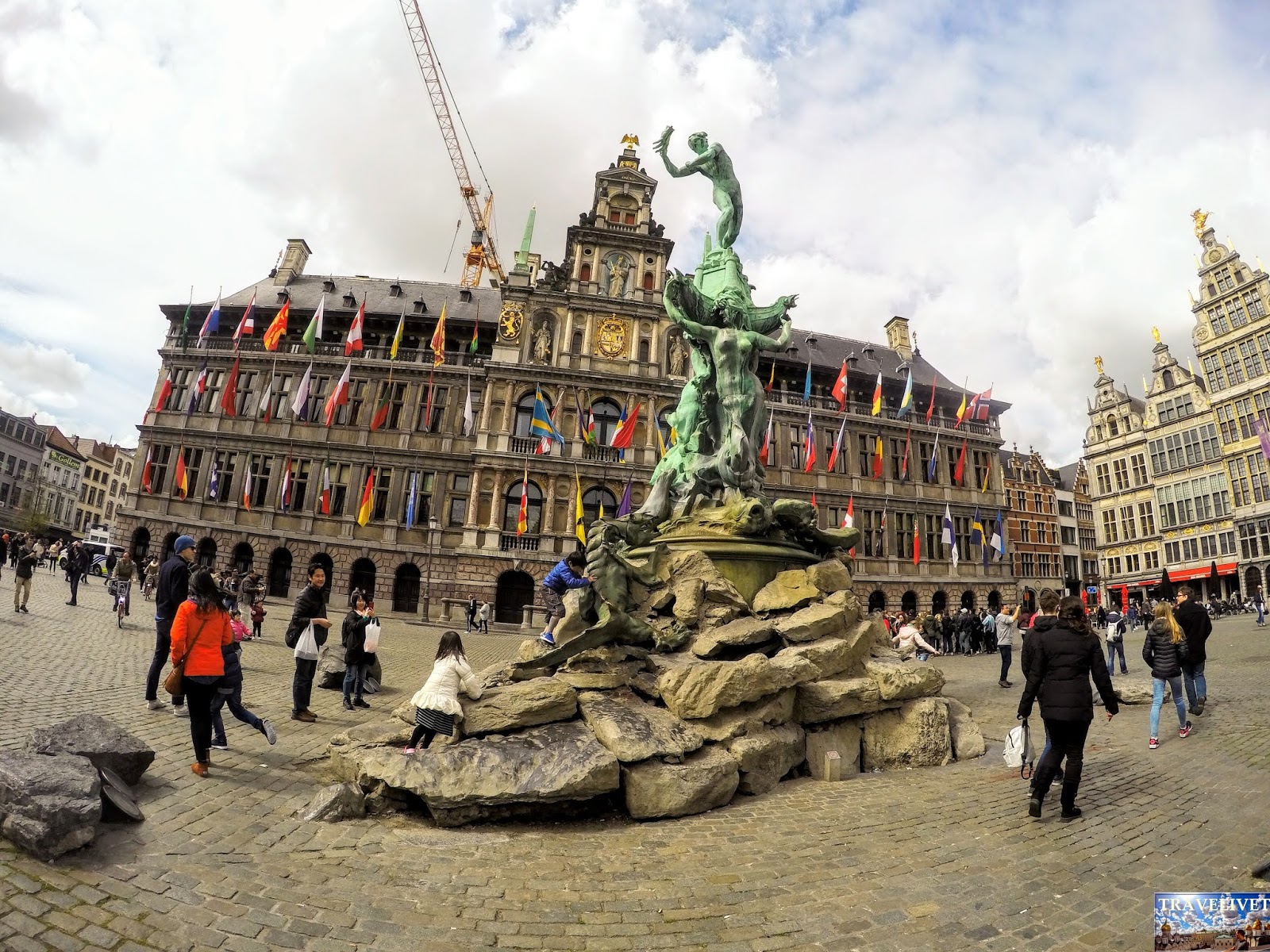 Visiter Anvers en 1 journée pendant ton Week-end - TraveliveT