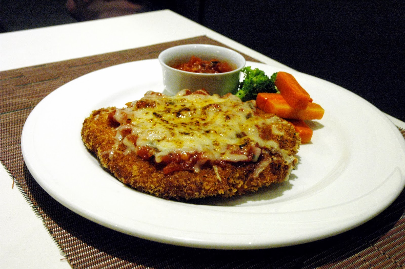 DUDE FOR FOOD: The Cake Club Unveils New Dishes