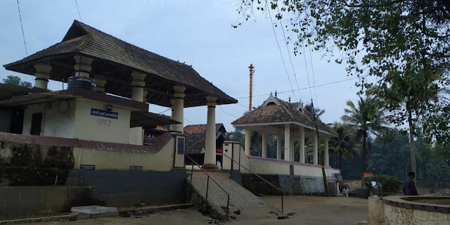 Hindu Temples of India: Pazhoor Perumthrikkovil, Piravom, Ernakulam, Kerala