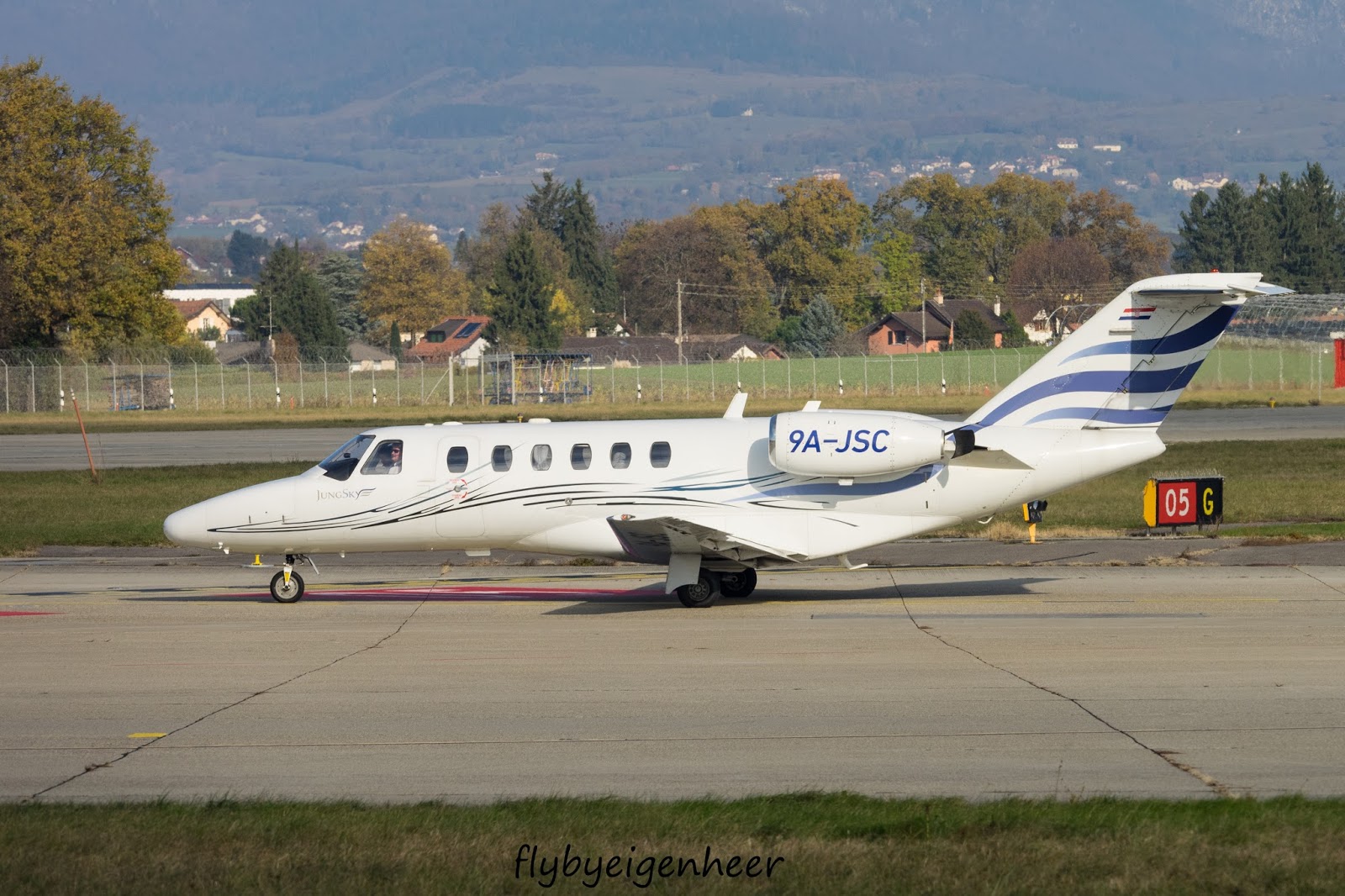 FLUGZEUGE Privatjets etc: 9H-JSC Cessna 525A CitationJet CJ2 C25A > JSY