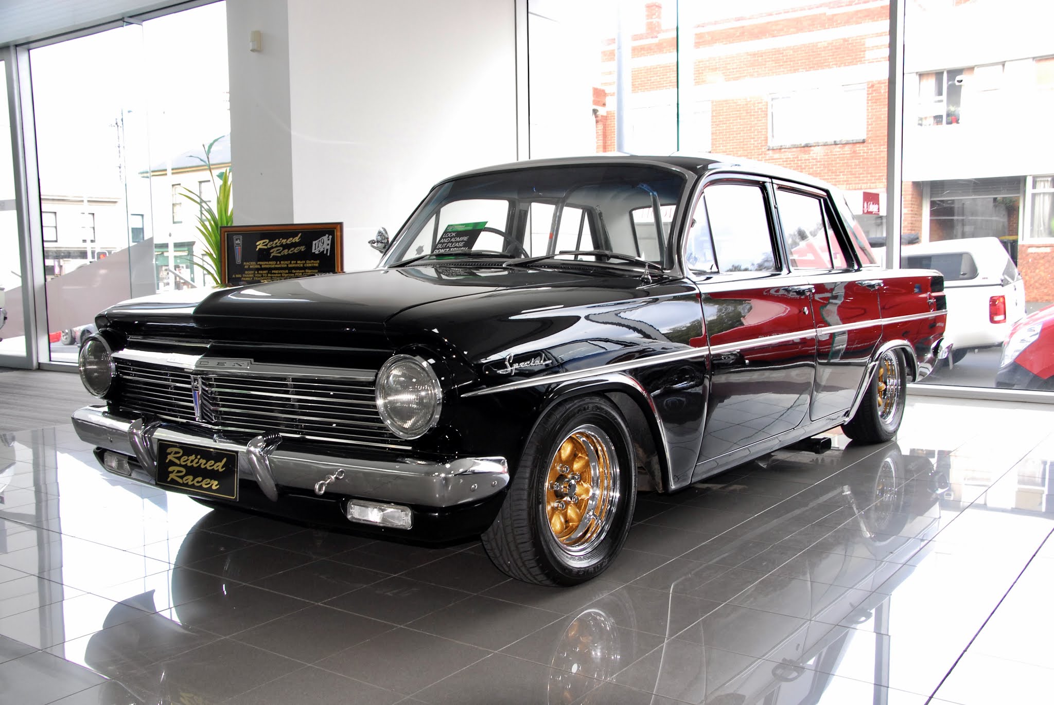 Rest in Peace, Holden: The Hobart Wake