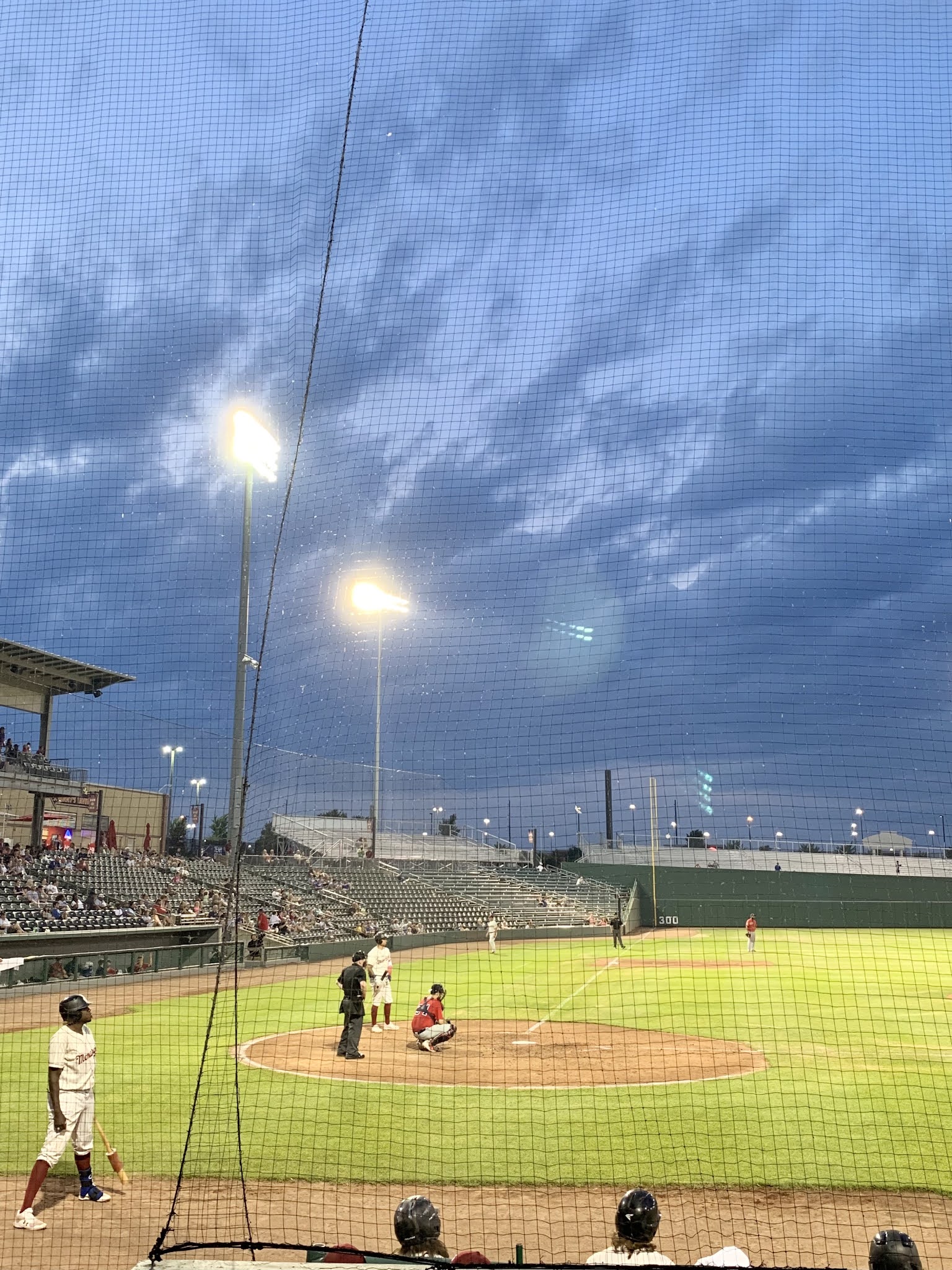 This Kansas City Mama: A Night at Legends Field - Kansas City Monarchs ...