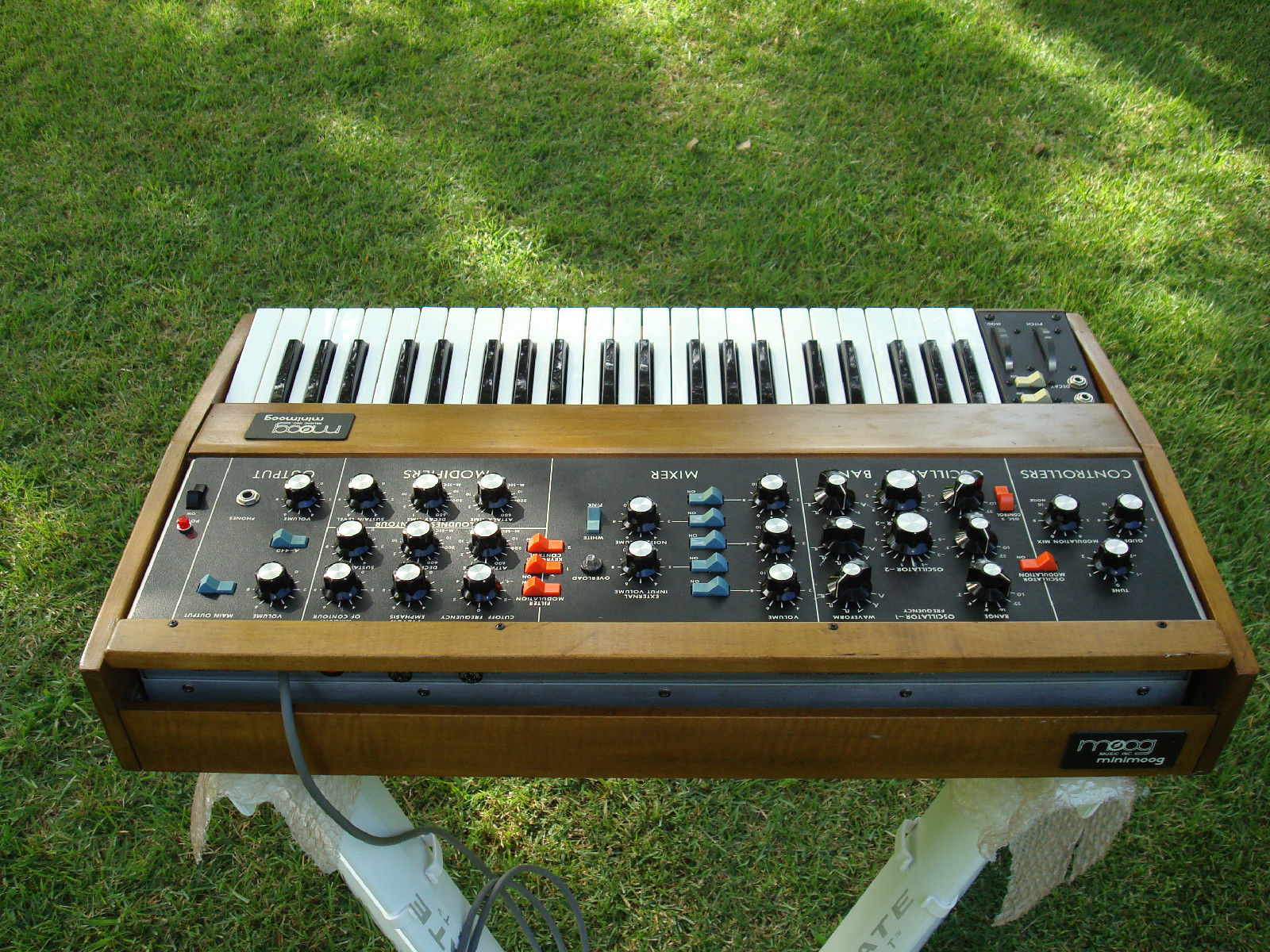 MATRIXSYNTH: Restored Minimoog Model D