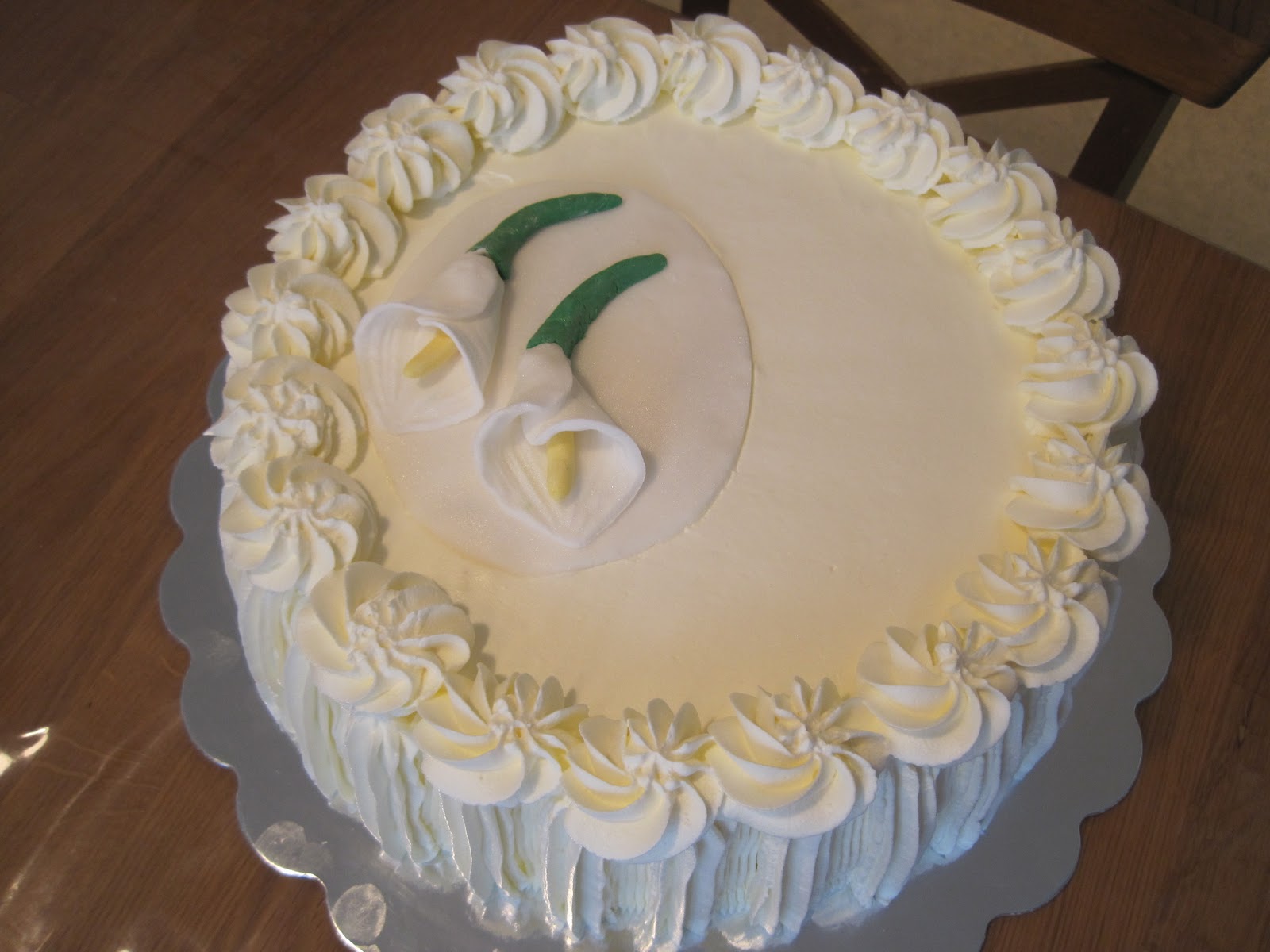 Tiinan kakut: Kakku hautajaisiin