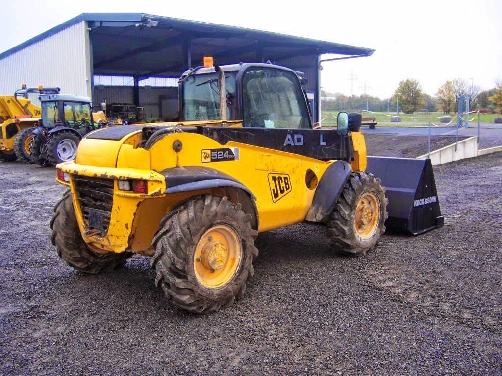 Incarcator telescopic JCB 524-50 cupa furci
