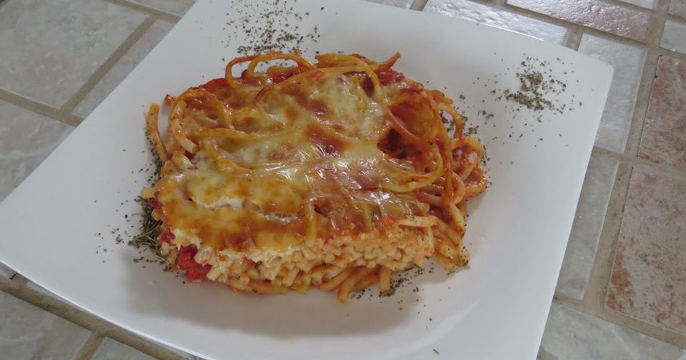 Cuisine chic et simple: Macaronis long aux tomates et fromage gratiné