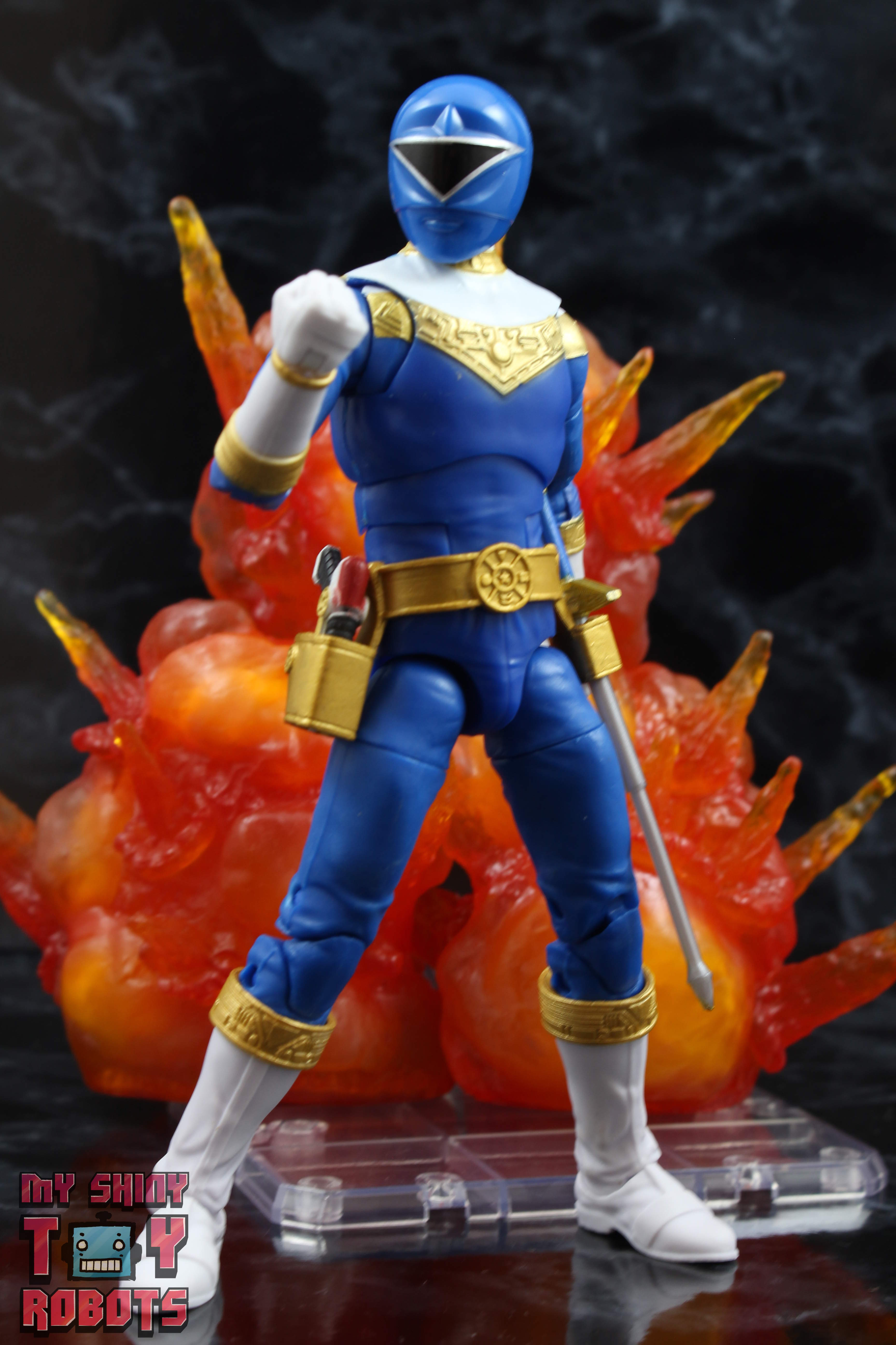 My Shiny Toy Robots: Toybox REVIEW: Power Rangers Lightning Collection ...