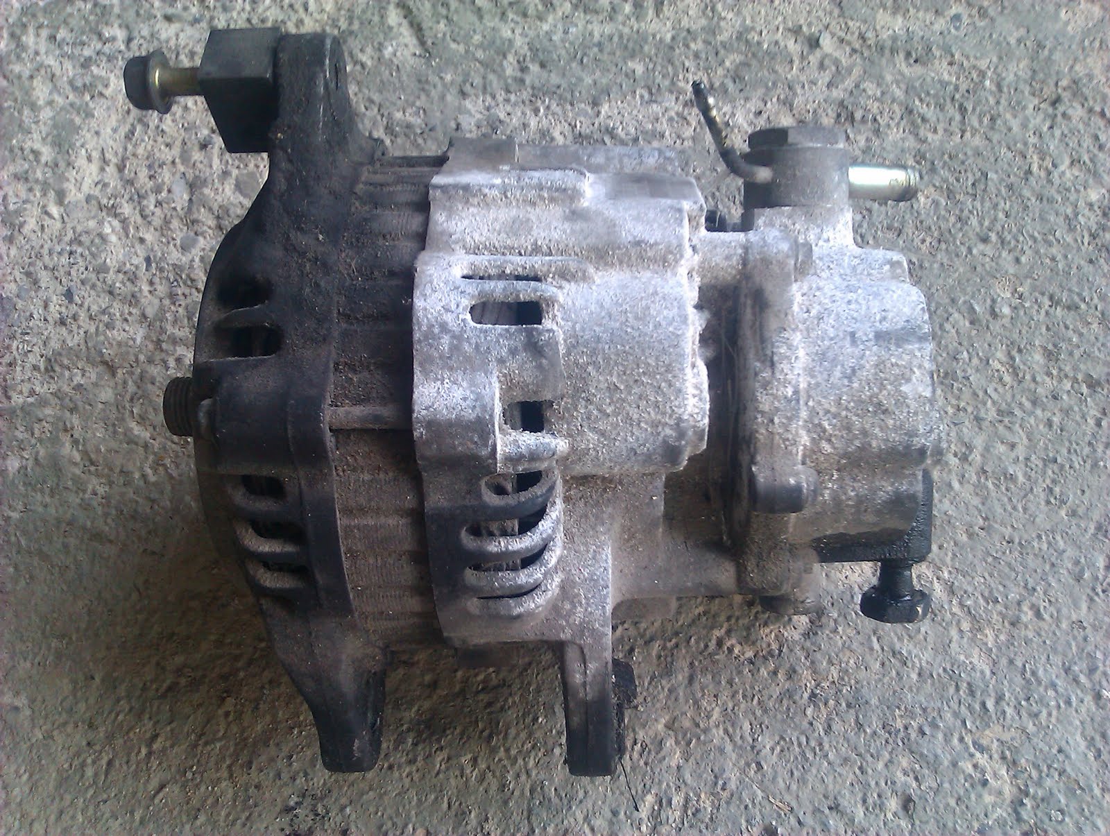 ΑΝΤΑΛΛΑΚΤΙΚΑ ΑΥΤΟΚΙΝΗΤΩΝ: MITSUBISHI L200