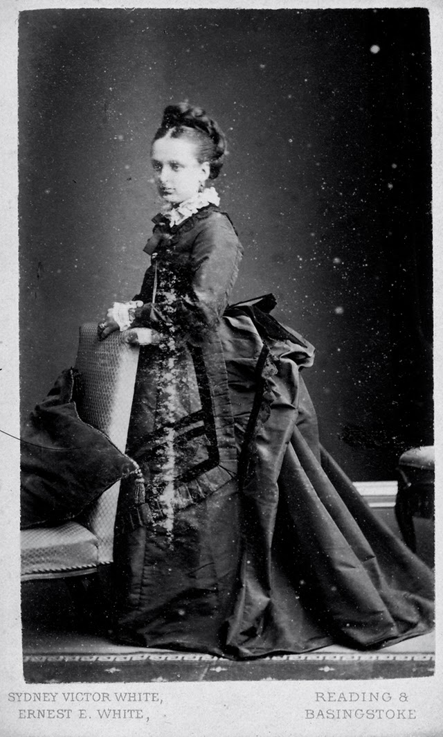 50 Classic Portraits of Pretty Victorian Ladies ~ Vintage Everyday