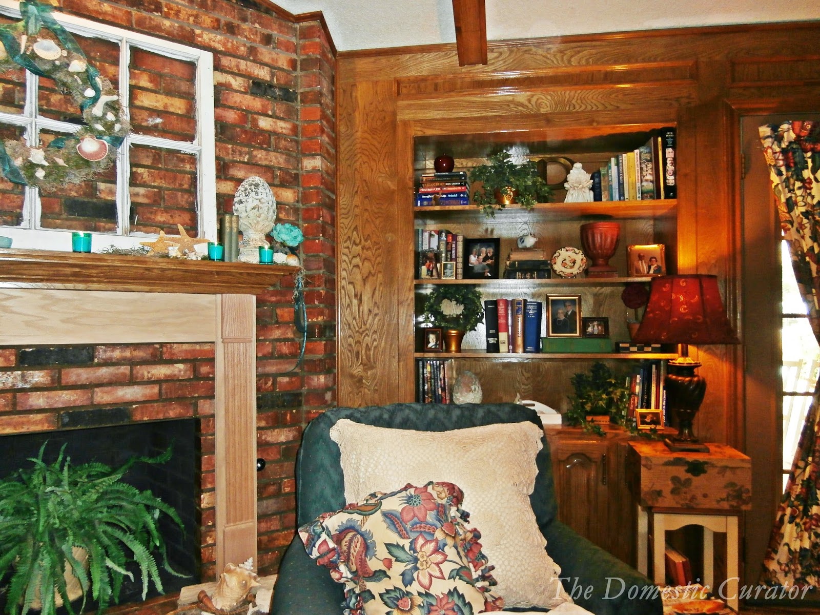 The Domestic Curator: The Beachcomber's Summer Mantel Style