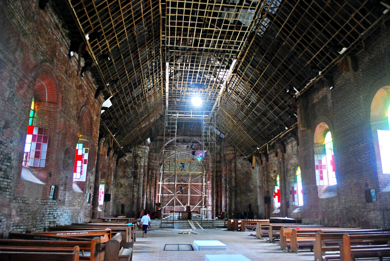 The Church of San Matias in Tumauini | Isabela - Nomadic Experiences