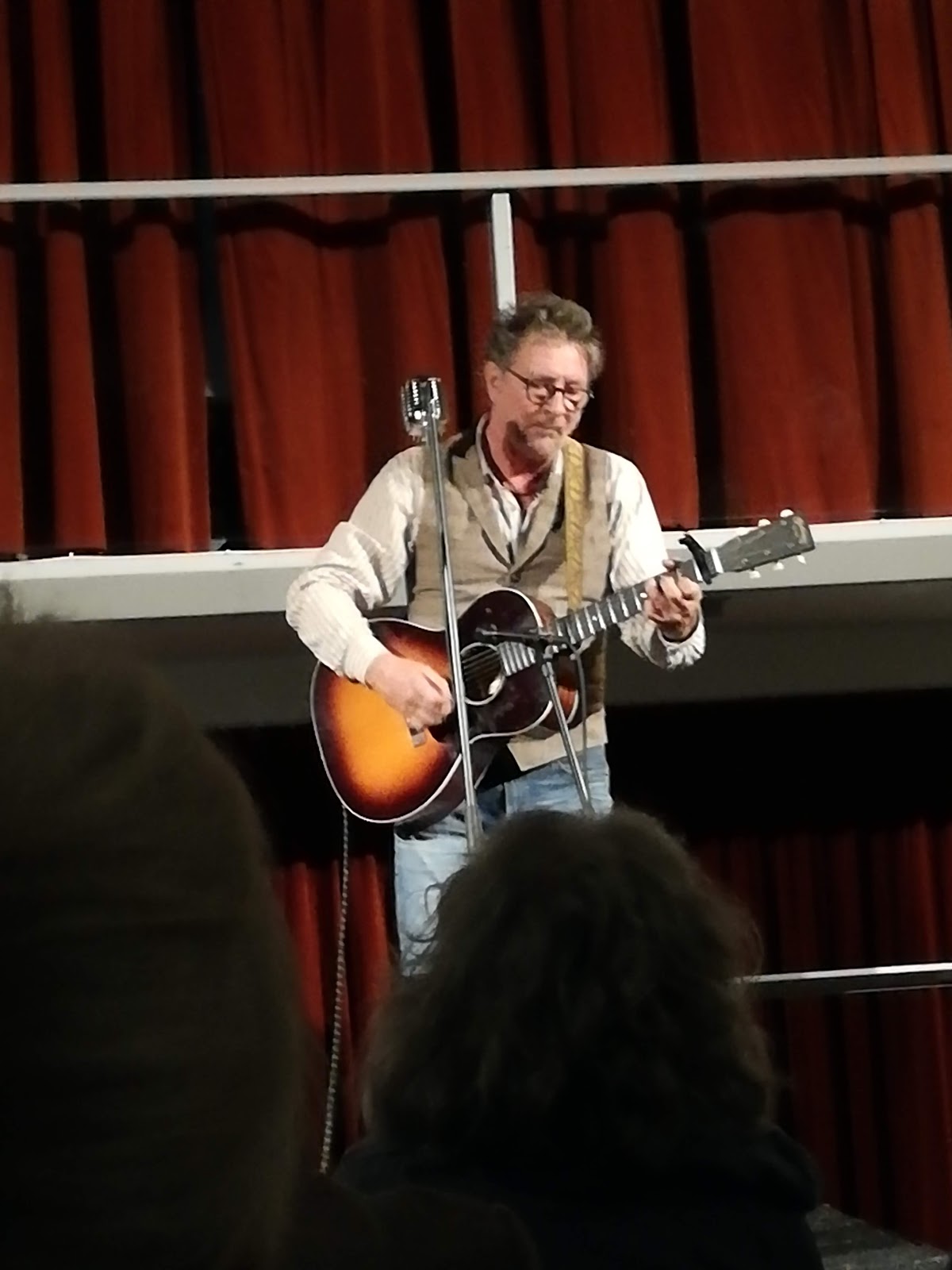 ELLEN&ART: Gregory Page