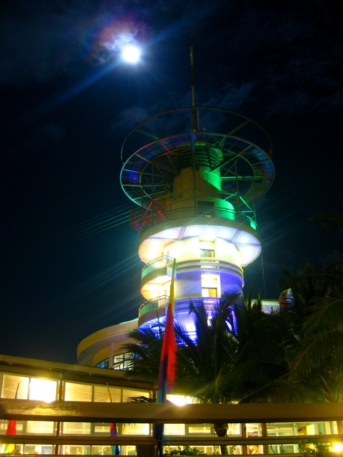 The Walking Tripod: Ultimate Bicol Road Trip Experience