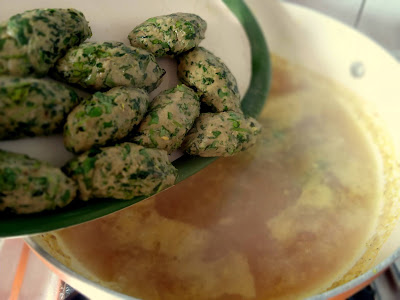 Annapurna: Kothambiriche Mutkule