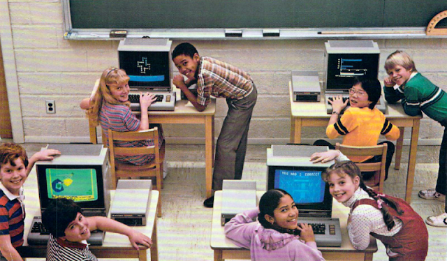 22 Fascinating Vintage Computer Ads for Families From the 1980s ...