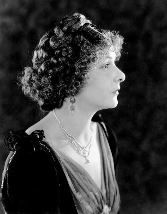 Norma Talmadge: One of the Most Popular Idols of the ’20s American ...