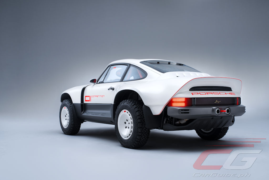 Singer Transforms a 1990 Aircooled Porsche 911 into a High-Speed Rally ...