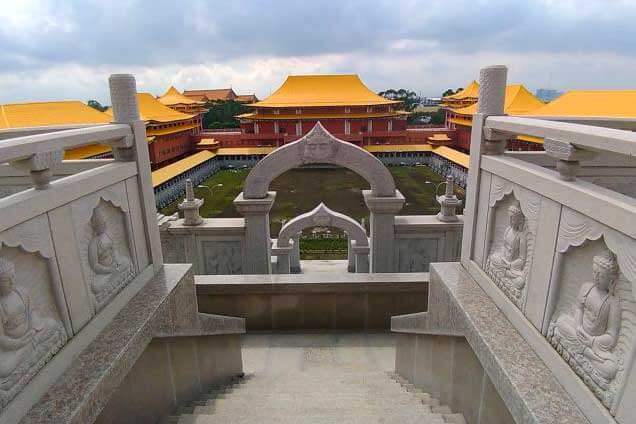 Maha Karuna Buddhist Center: Vihara Terbesar di Asia Tenggara - Pariwisata Sumut