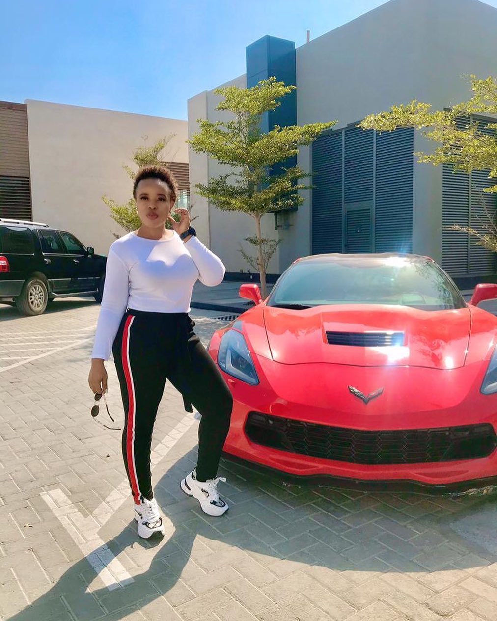 Kessydriz Biography, Age, Instagram, Net Worth, Husband, Songs ...