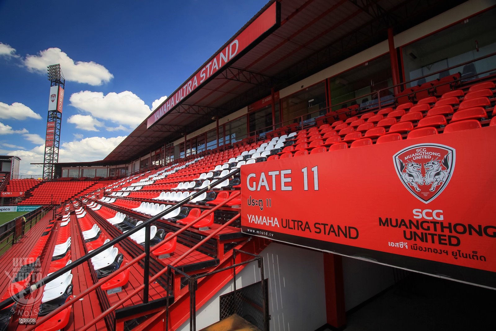 Muangthong United: สนาม"SCG Staduam"