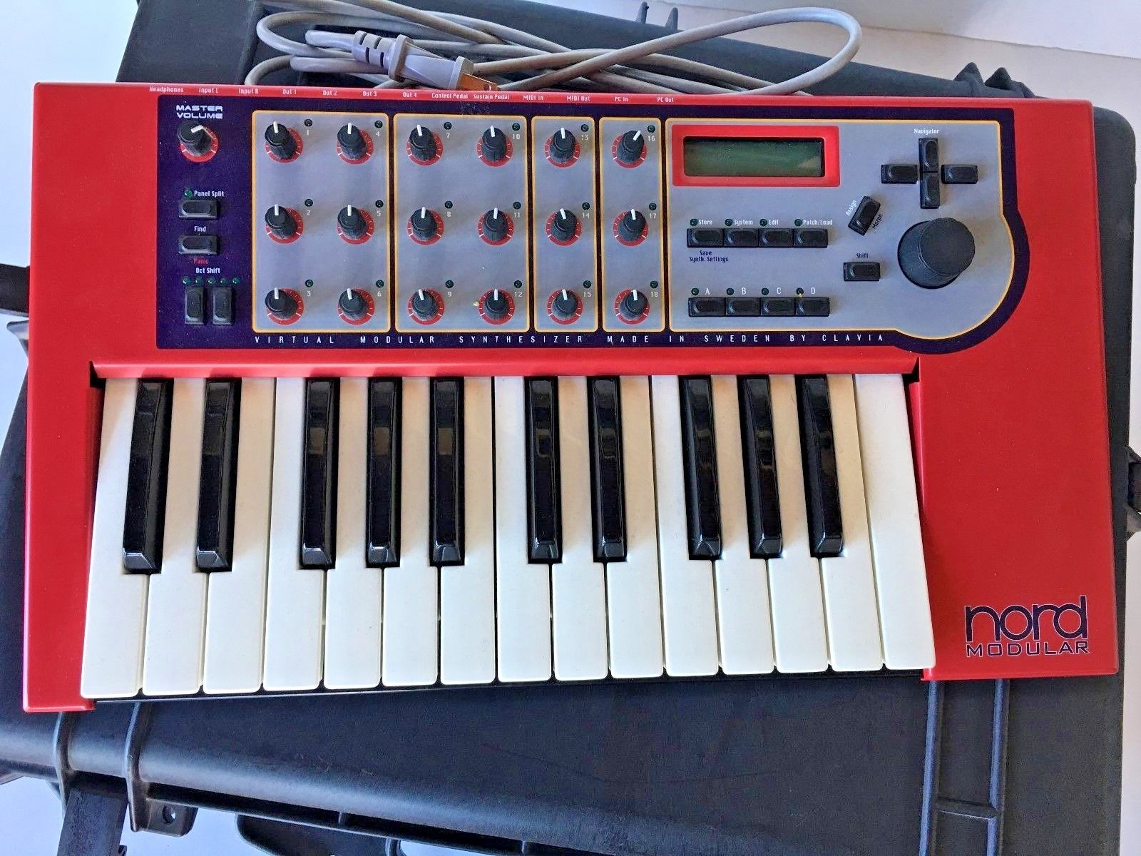 MATRIXSYNTH: Nord Modular Synthesizer SN 98030204