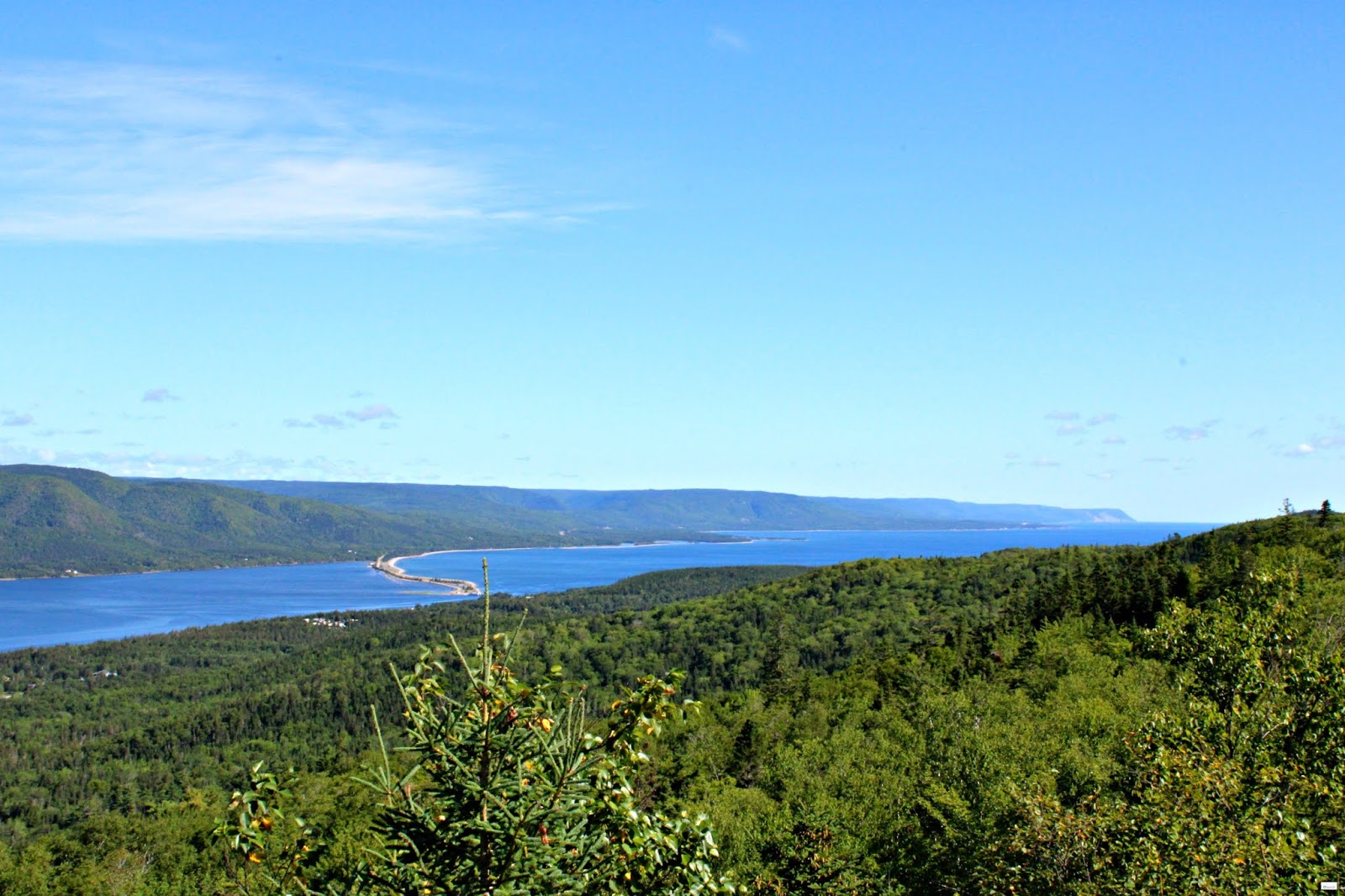 Baddeck // Nova Scotia, Canada | Caravan Sonnet