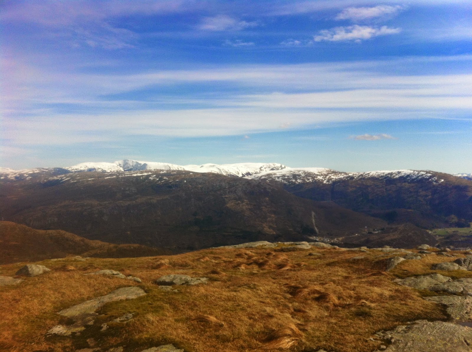 Fjell og Fjord: Great walks: Ulriken - Vidden, Bergen - Norway