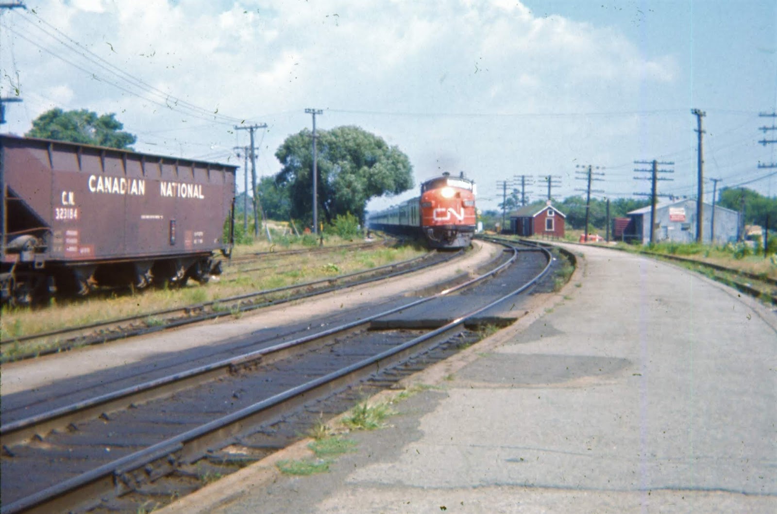 Kingston's Hanley Spur: At Kingston's Outer Station, Summer 1970