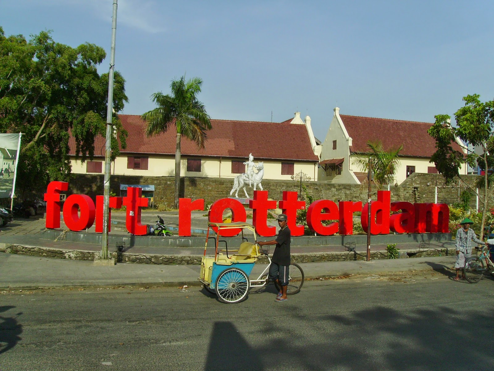 Wisata Sejarah Fort Rotterdam Makassar | BERWISATA