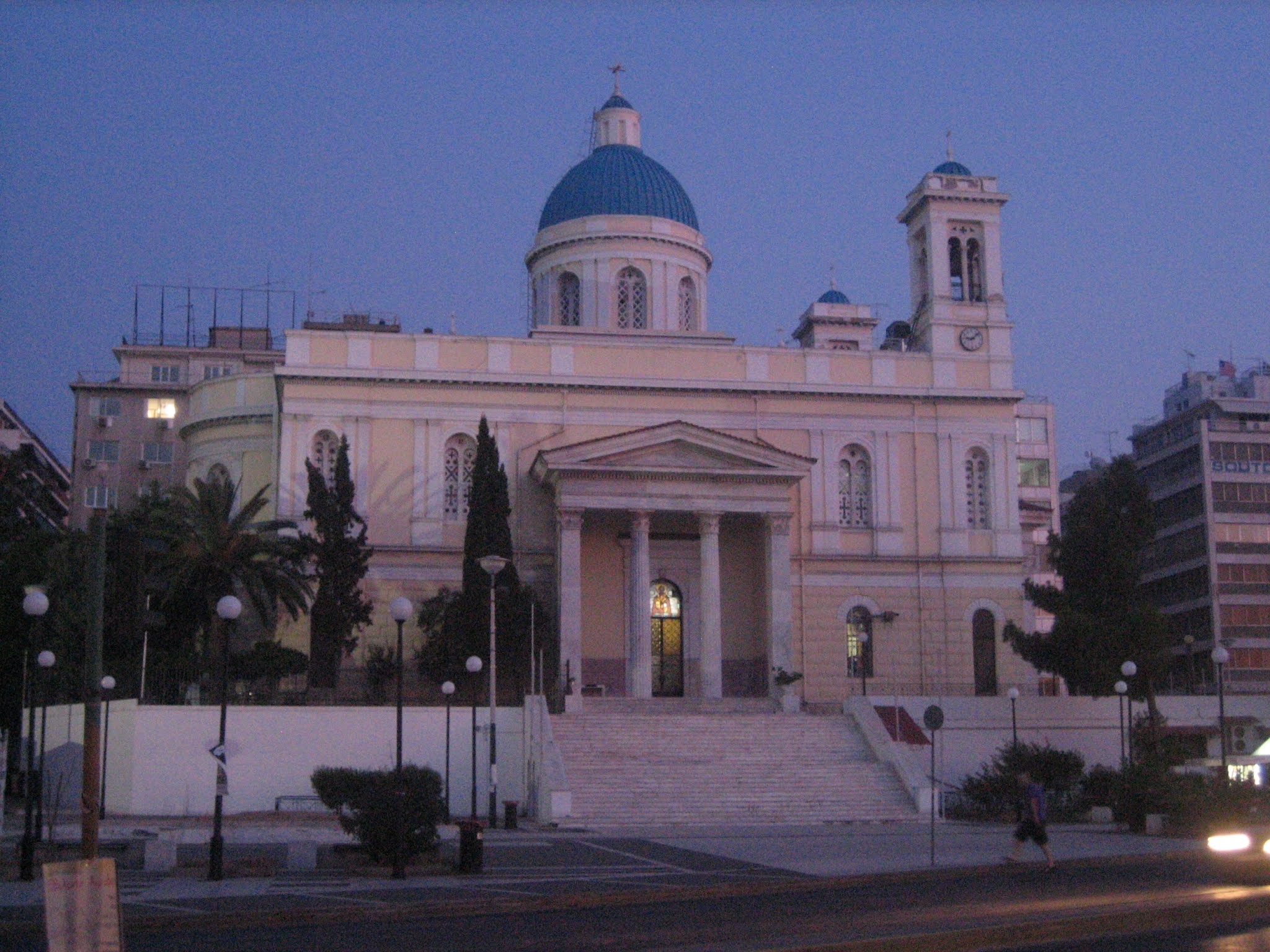LLOCS PER A GAUDIR-LOS: El Pireu, l'històric port de la Ciutat d'Atenes