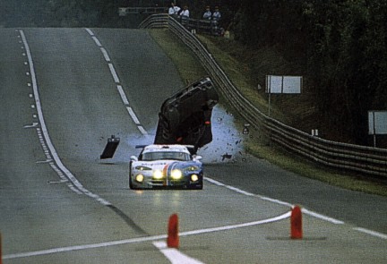 24 Heures Du Mans: Facts & Things...: Flipping Mercedes-Benz 1999