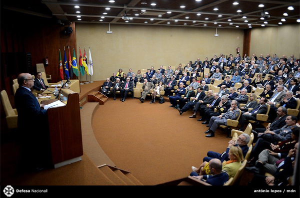 Defesa Nacional: Instituto da Defesa Nacional “produz e multiplica ...