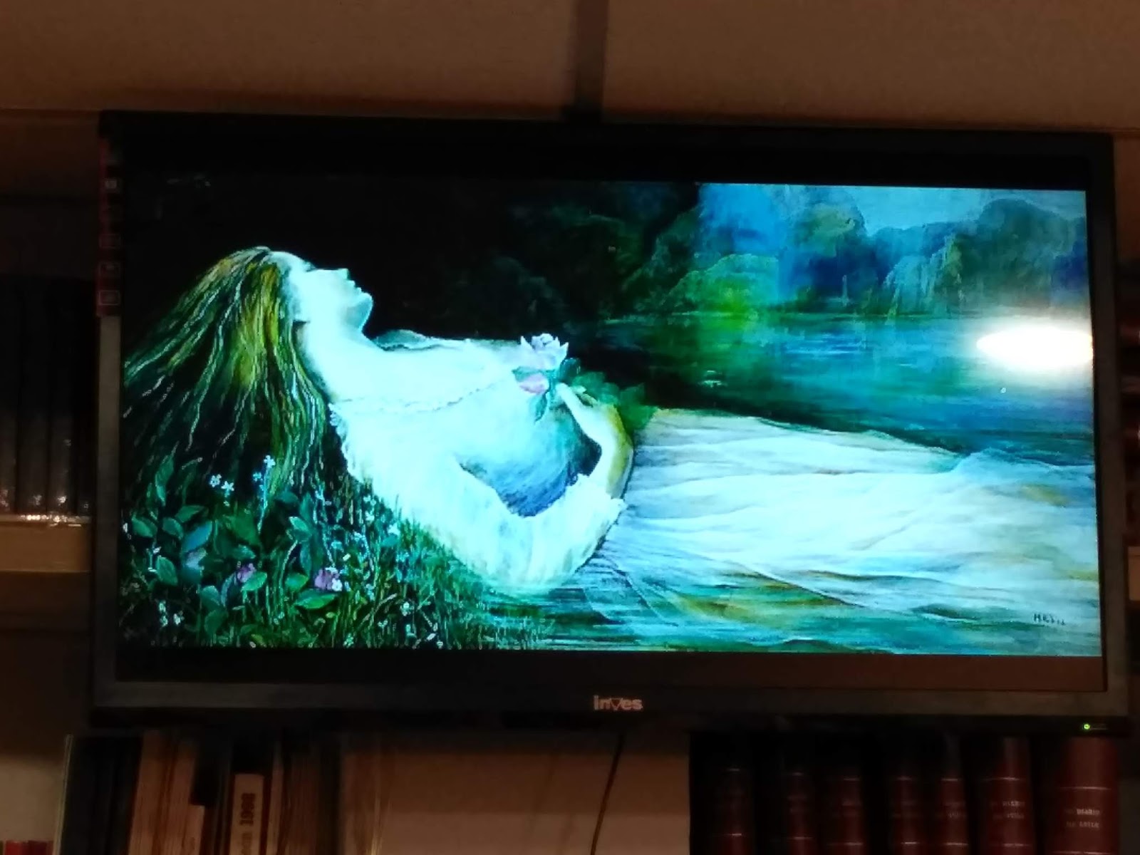 LA MIRADA ACTUAL: María Robles, radiante en su homenaje como artista visual