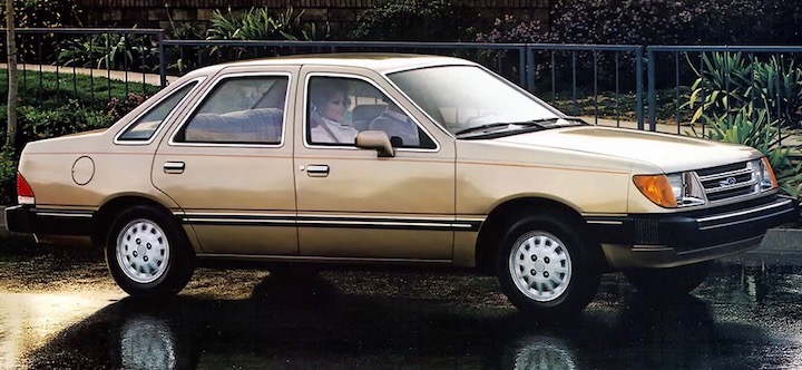 Car Style Critic: The Aerodynamic Ford Tempo and Mercury Topaz