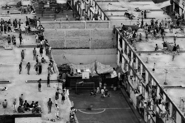 a r r e z a f e: Memoria - 19 de junio de 1986 Matanza de los penales de Lima, Perú.