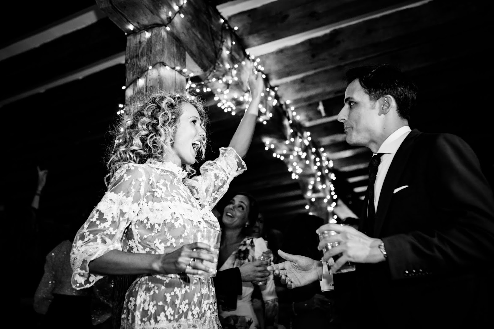 La "emocionante" boda de María y Jorge en Pedraza