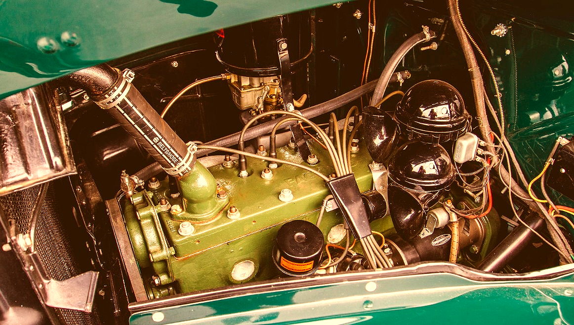 MUSCLE CAR COLLECTION : 1938 Packard Six Luxury Convertible