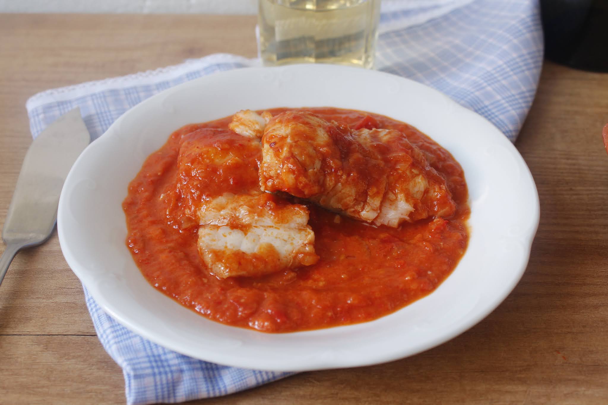Merluza a la vizcaína ~ Con sabor a huerto