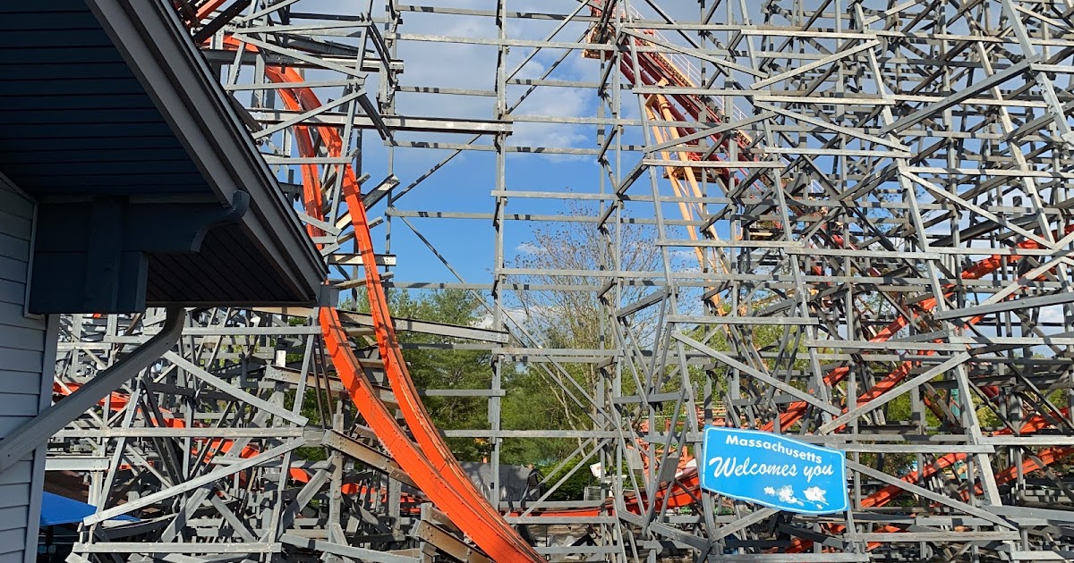 Wicked Cyclone Six Flags New England Guide