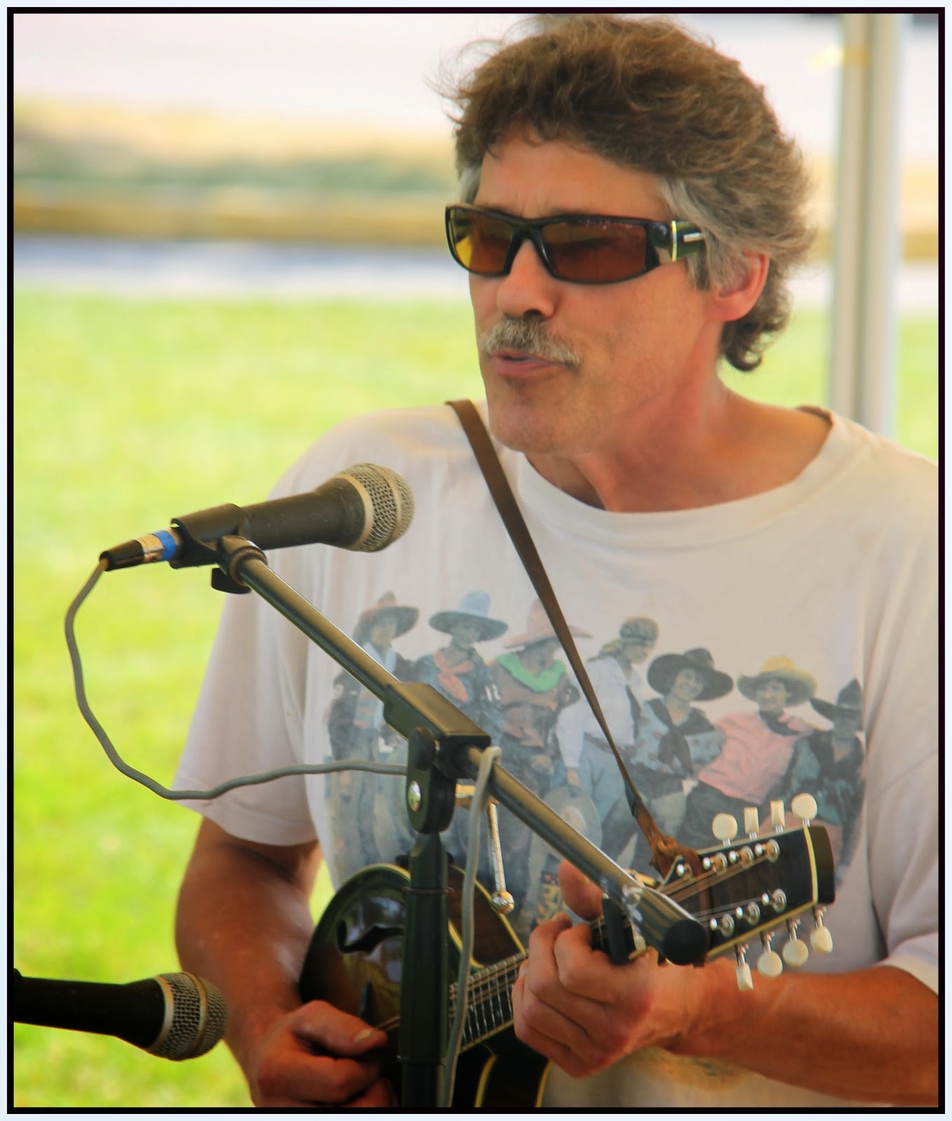 Slight Detour: Fun Fotos at the Art Fair