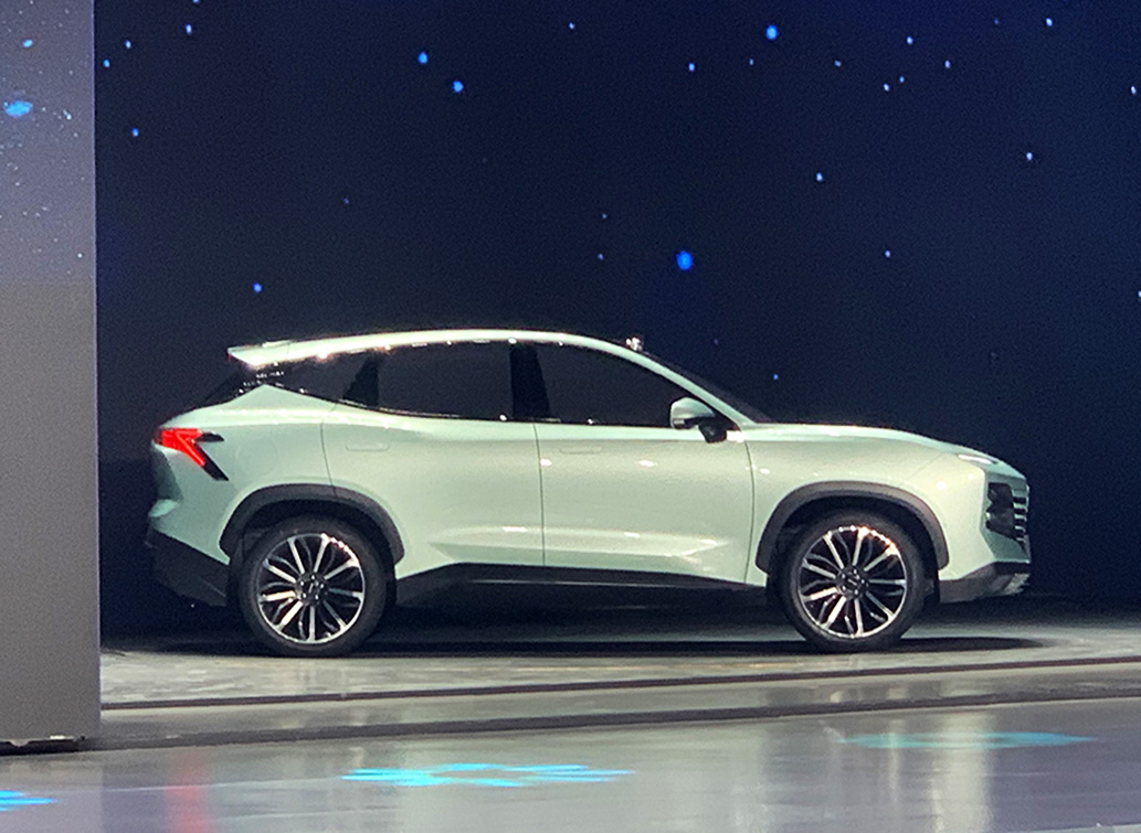 Jetour apresenta o estreante X1, que é revelado na China com condução ...