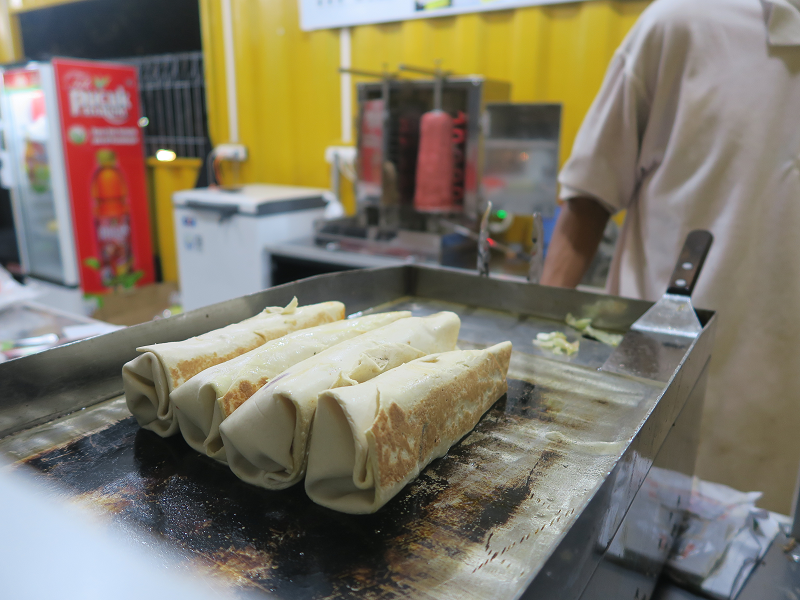 Cerita Akhir Pekan: Menikmati Kebab di Container Kebab by Baba Rafi ...