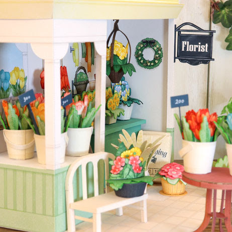 Flower Shop Paper Diorama | Paperized Crafts