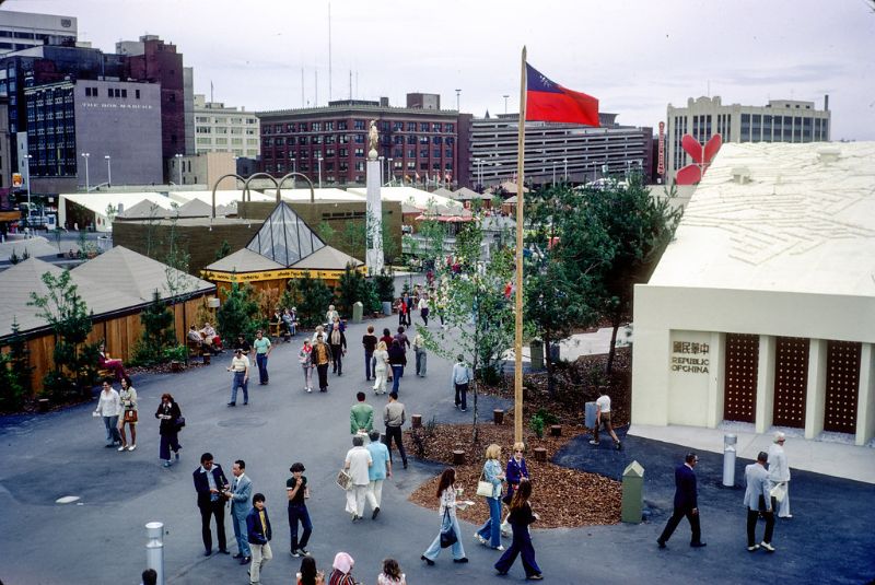 30 Amazing Color Snaps of the Spokane's World's Fair - Expo '74 ...
