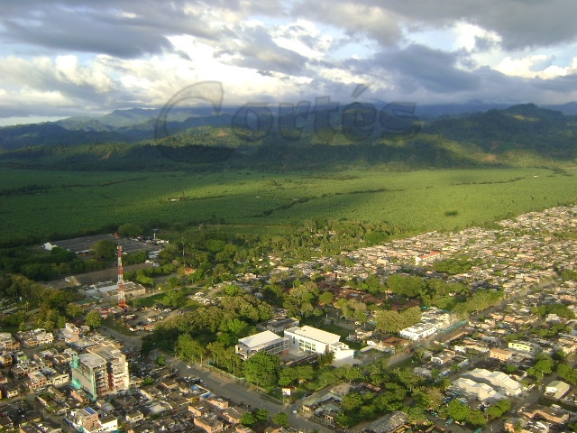 FOTOGRAFÍA AÉREA DE COLOMBIA: Apartadó - Antioquia