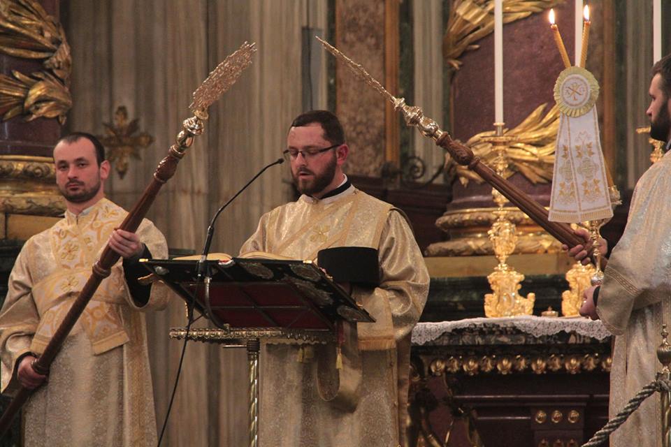 New Liturgical Movement: More Photos of Archbishop Shevchuk’s Divine ...