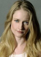 Hunger Games Lessons: Lionsgate announces Casting of Mrs. Everdeen